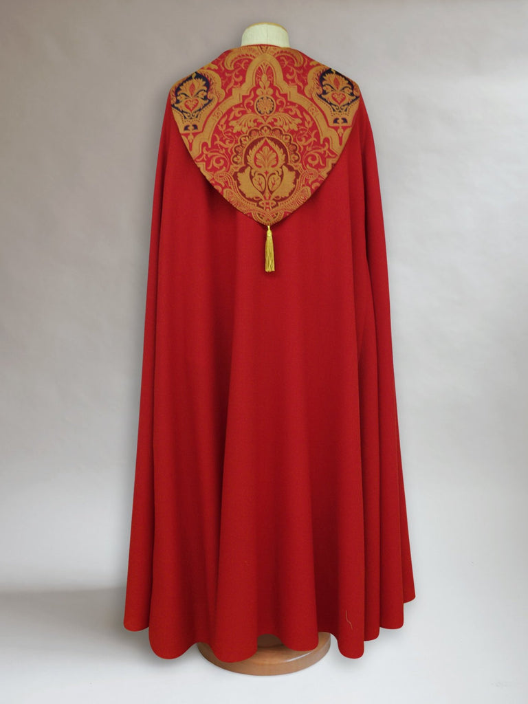 Classic Barcelona Red Cope – Bramante Studio