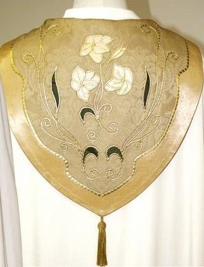Art Nouveau Golden Lily Cope – Bramante Studio