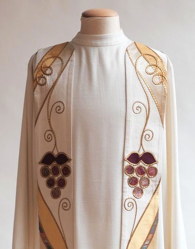Eucharistic White Stole – Bramante Studio